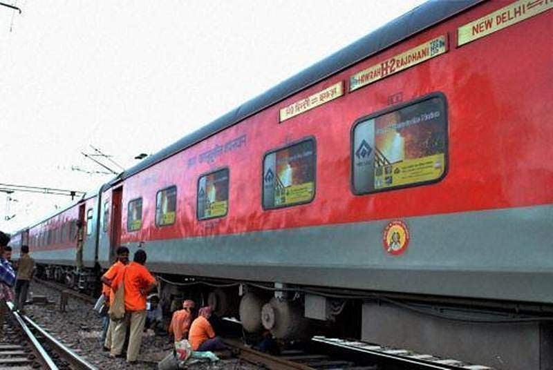 Delhi-bound Ranchi Rajdhani Express delayed by 25 minutes as sparks ...