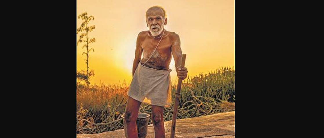 Hampi Badavi Linga temple chief priest Krishna Bhat passes away at 90