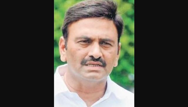 Army Hospital doctors examine rebel YSRC MP Raghu Rama Krishnam Raju