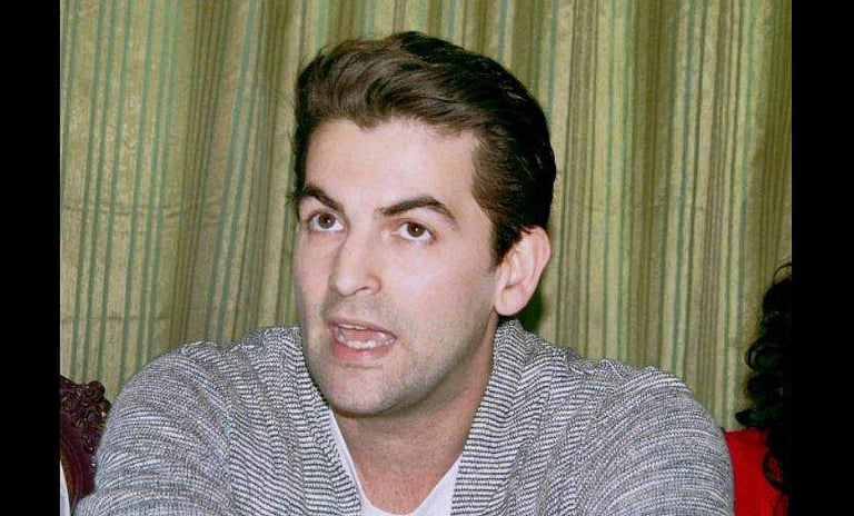 Actor Neil Nitin Mukesh says 'no one can sing' like his legendary ...