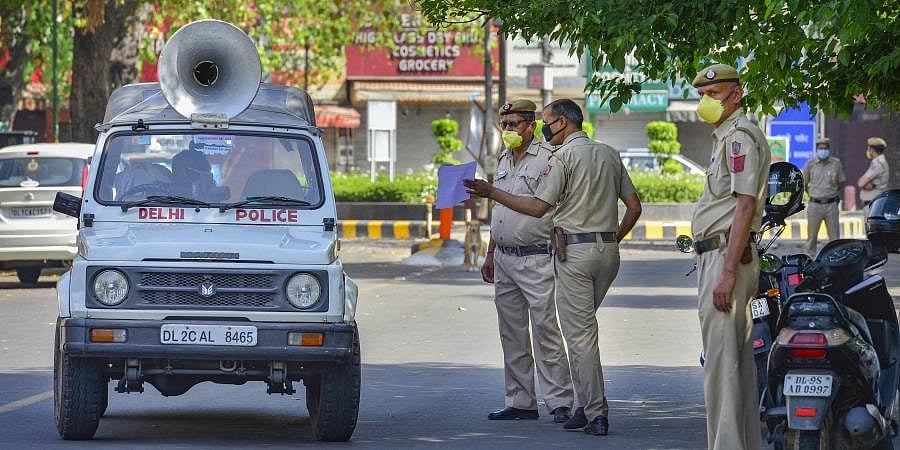 Court pulls up Delhi Police over riots case