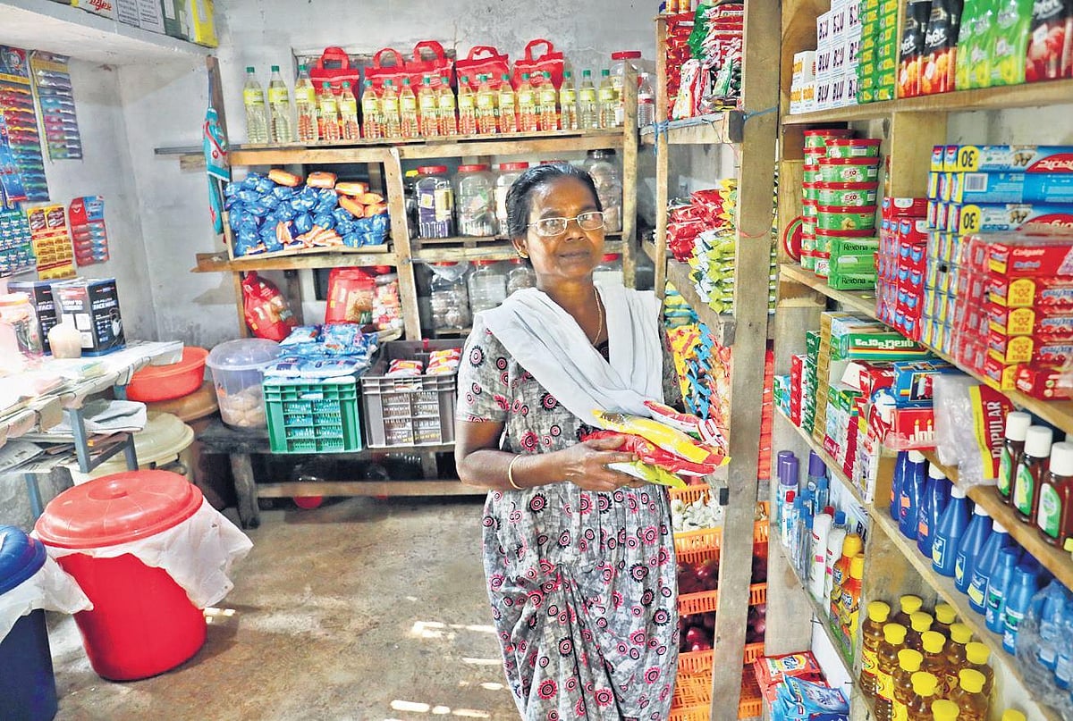 A shop without a cashier or salesman? Presenting the people’s shop in ...