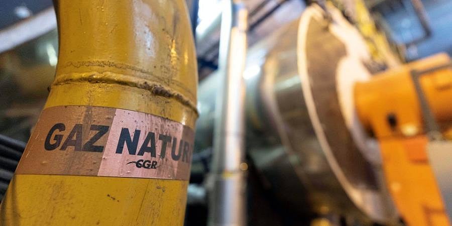 Natural gas tariff, authorisation, capacity regulations amended