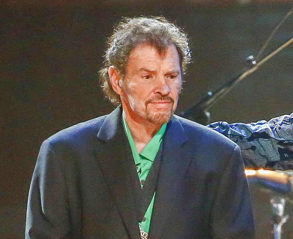 Guitarist Jeff Cook, co-founder of country band Alabama, dies at 73