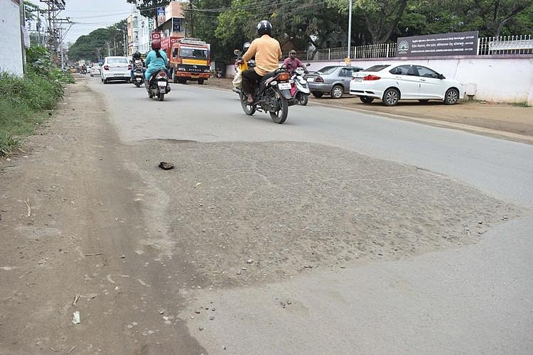 Failure to cover potholes on roads irks Coimbatore residents