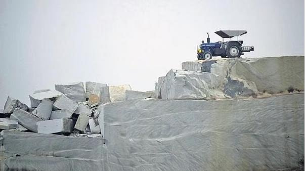 Stone quarry owners call off stir, resume ops