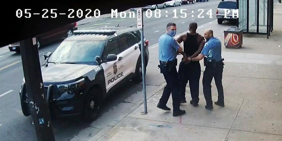 Minneapolis ex-cop who kneeled on George Floyd's back gets 3.5-year ...