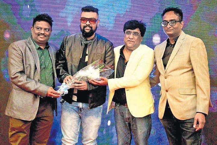 Music director Vinay Chandra marks his directorial debut with Sarojini ...
