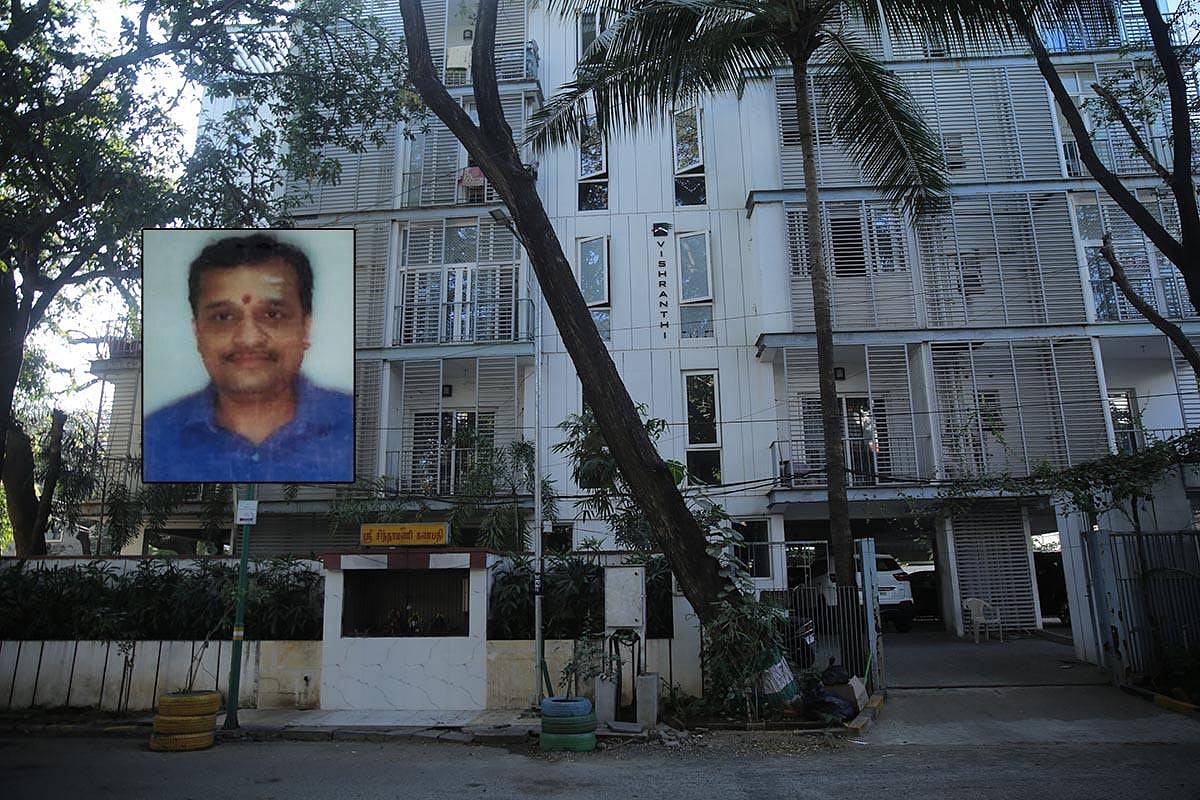 Sebi issues Rs 2 crore recovery notice to former NSE official Anand ...