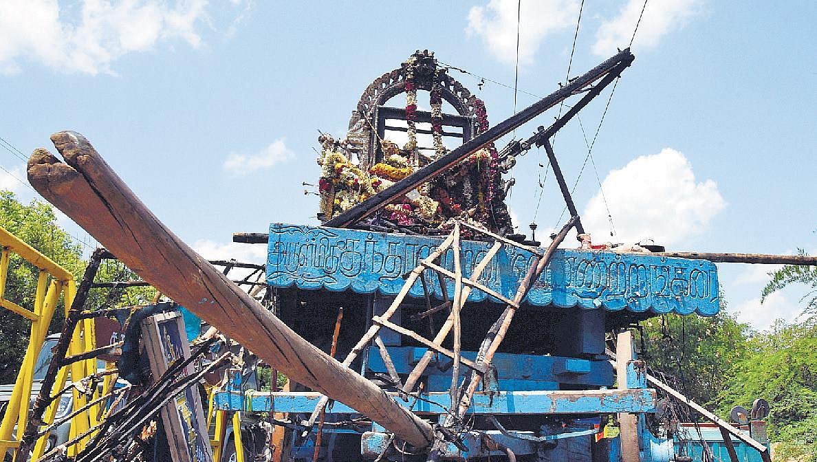 11 succumb to electrocution during Thanjavur temple procession