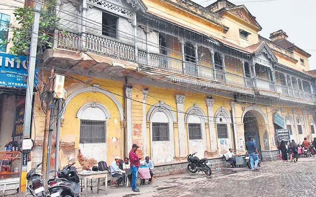 Restoring the ‘Token of love’ - Sardar Mahal