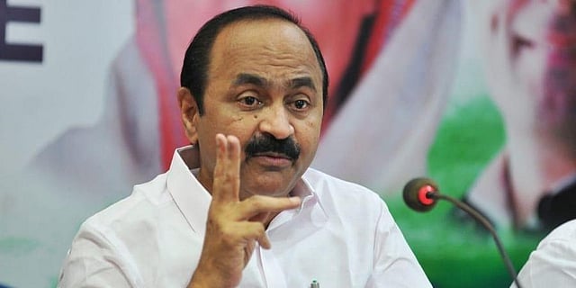 Kerala: Satheesan slams Pinarayi Vijayan after police arrest Rahul ...