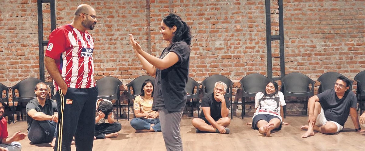 Taking a cue to improve collaboration