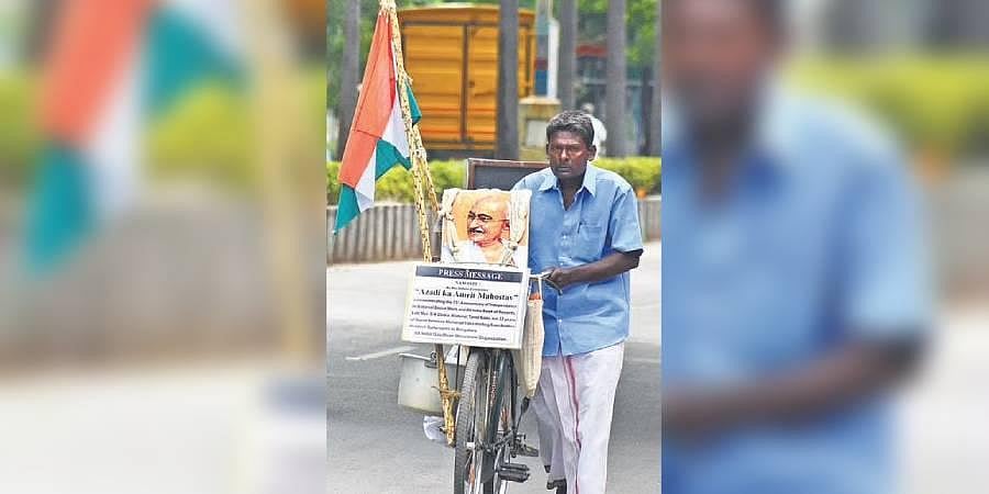 Karuppiah is peddling across country, spreading Gandhi’s wisdom