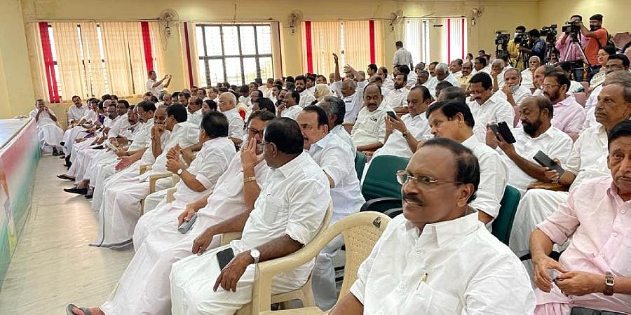 Kerala: State Congress passes resolution re-electing K Sudhakaran as ...