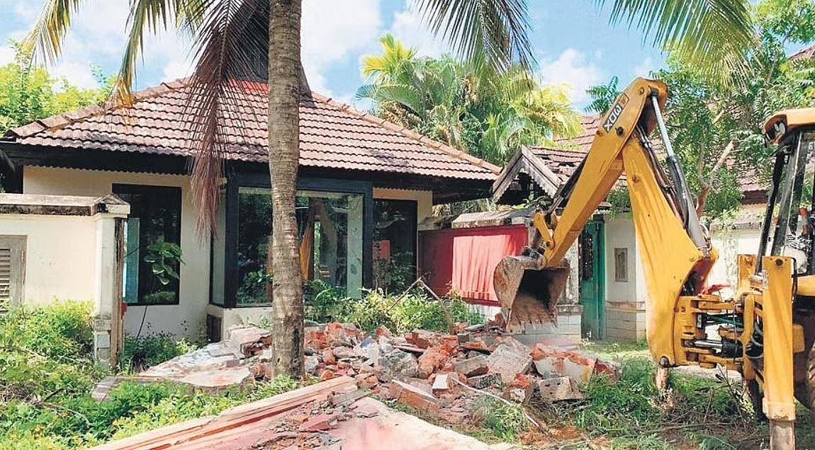 Kapico Resort razing begins, debris moved to mainland