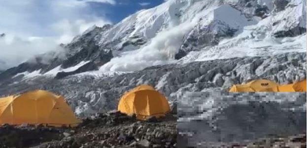 One dead, scores missing as avalanche hits Nepal's Mt.Manaslu