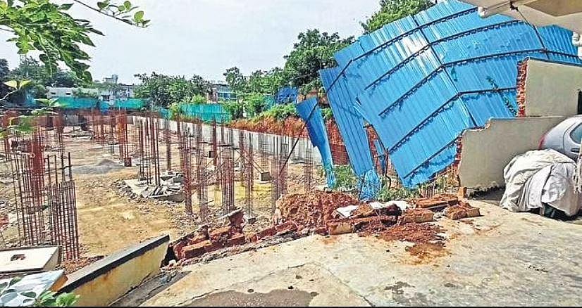 Late night rains trigger wall collapse in AC Guards