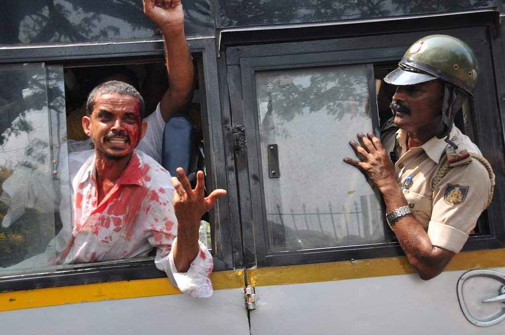 TMC refrains from commenting on PFI ban, BJP questions silence
