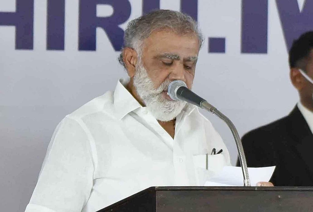 Madras HC orders notice to minister I Periyasamy in suo motu revision