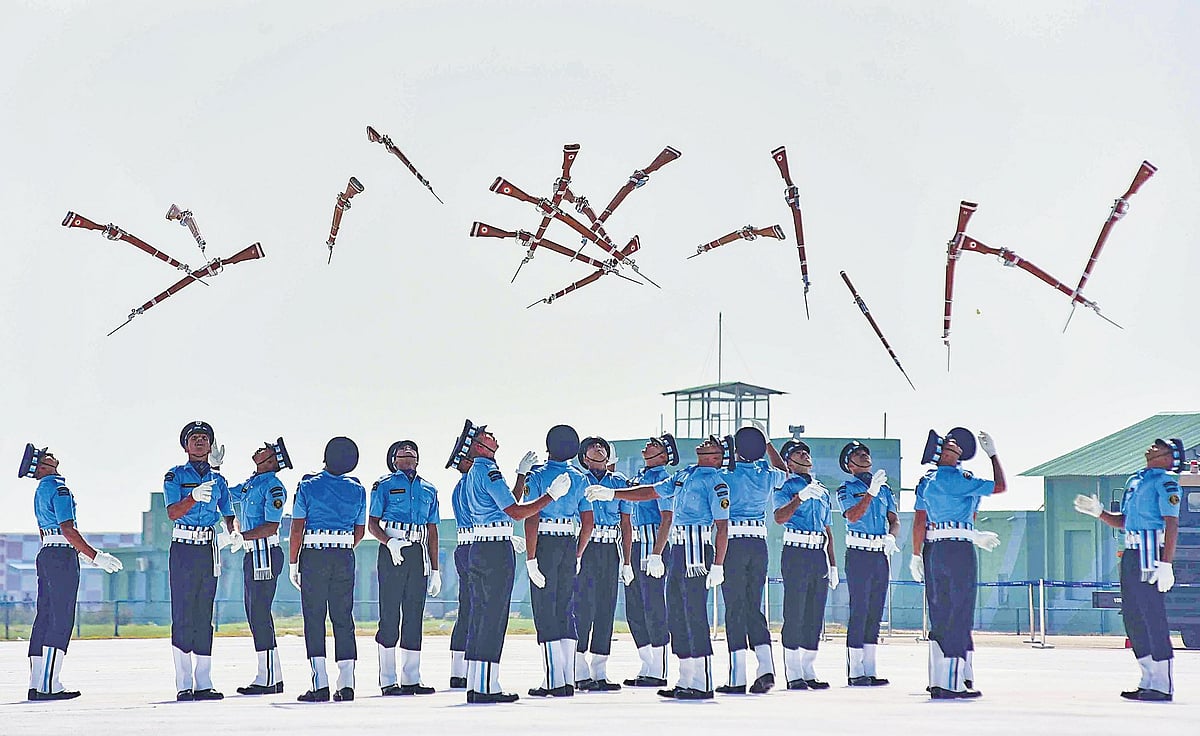 On 91st anniversary, IAF gets new ensign