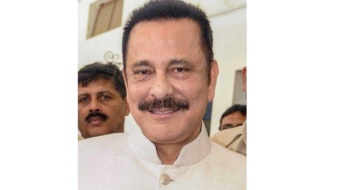 Sahara Group chief Subrata Roy cremated in Lucknow