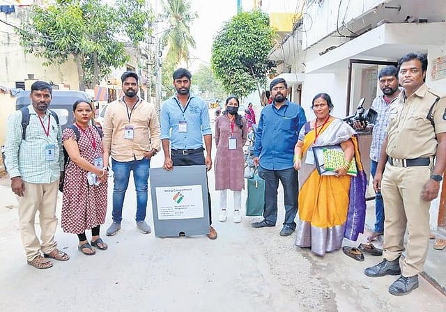 Postal voting for senior citizens, PwDs begins in Secunderabad assembly ...