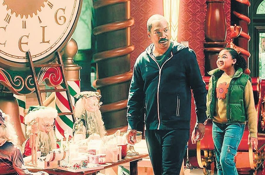 'Candy Cane Lane' review: No cheer here