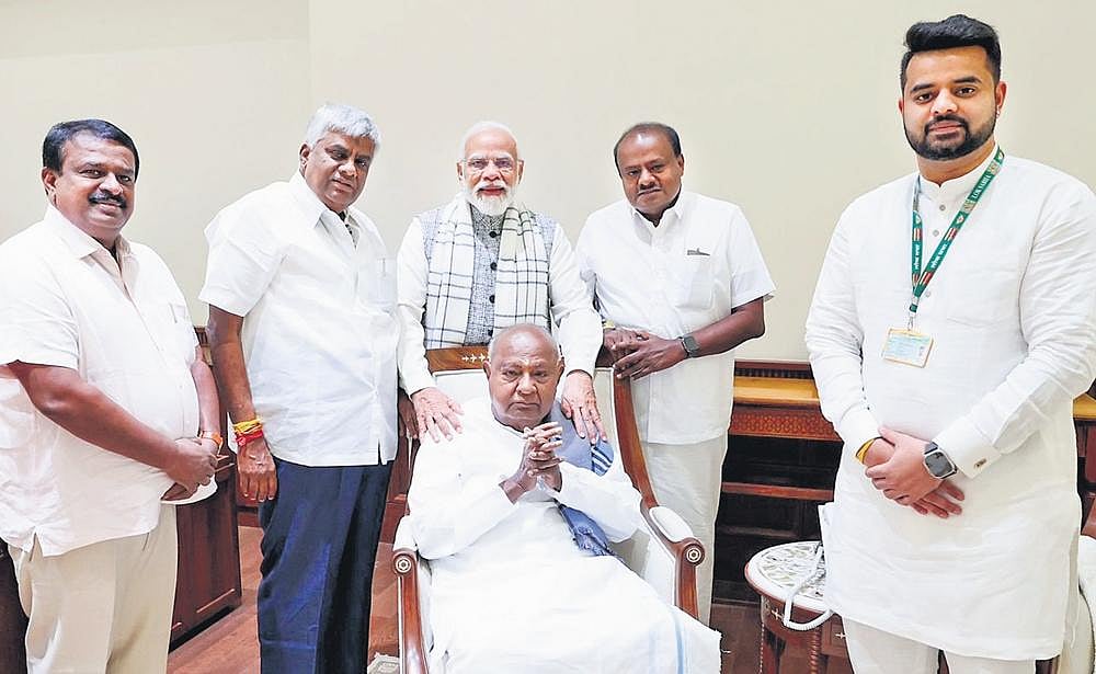 JDS, BJP seat-sharing to be finalised by Jan-end: HD Kumaraswamy