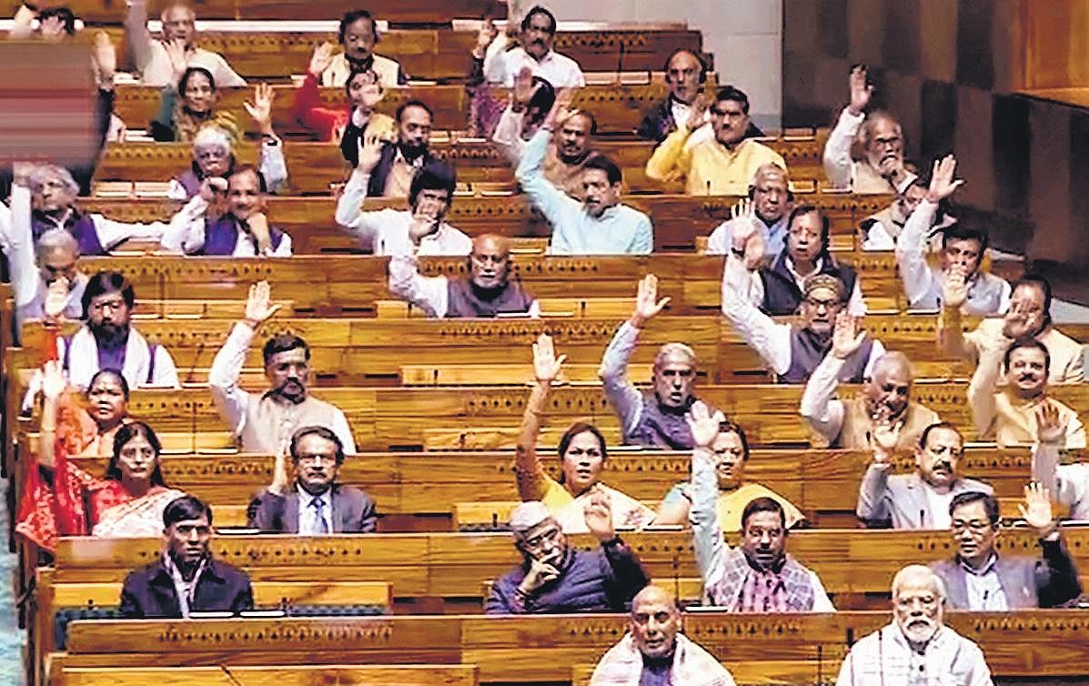 LS passes CEC bill, both Houses adjourned