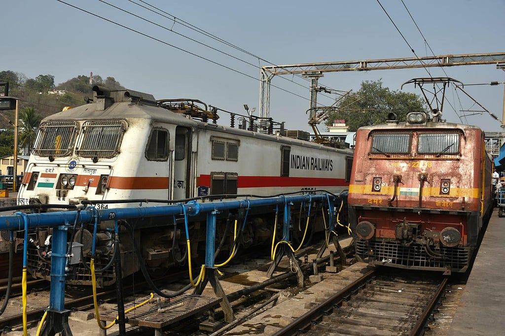 Indian Railways plans special trains for lower income groups