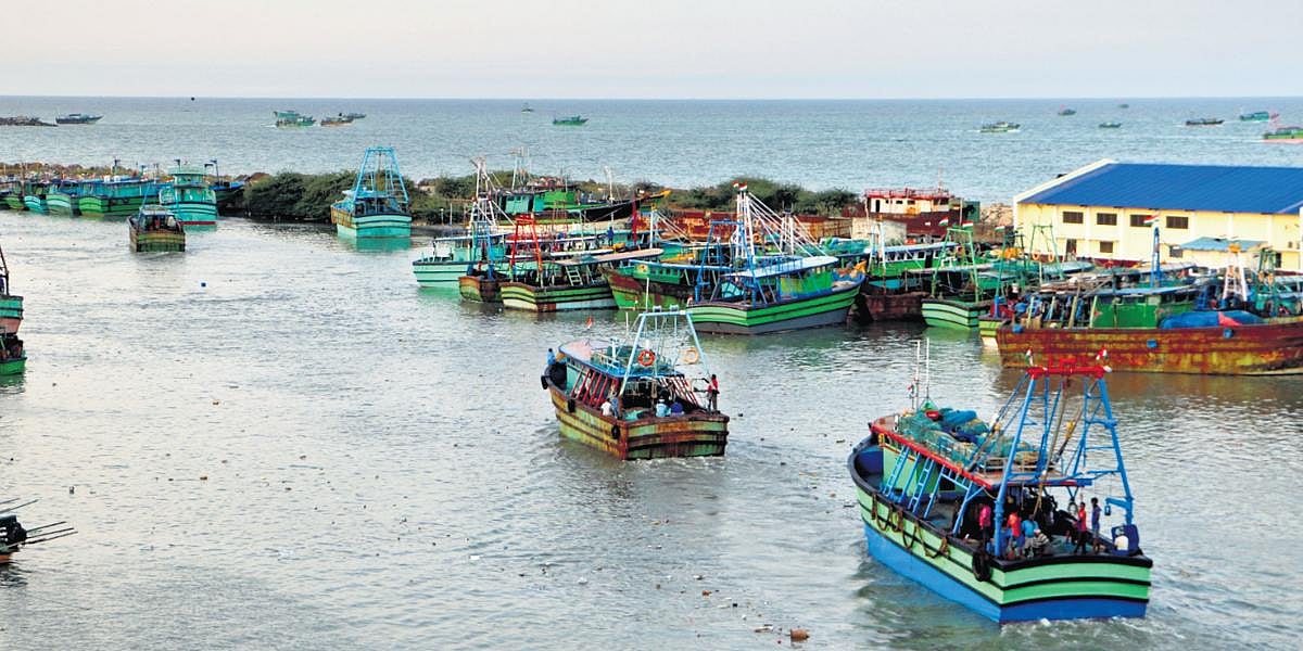 15 fisher labourers banned from fishing, 70 boats docked to condemn ban ...