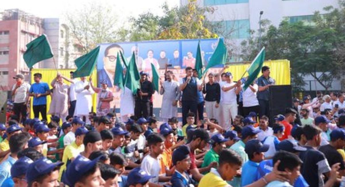 BJP MP flags off sports fest from Dwarka