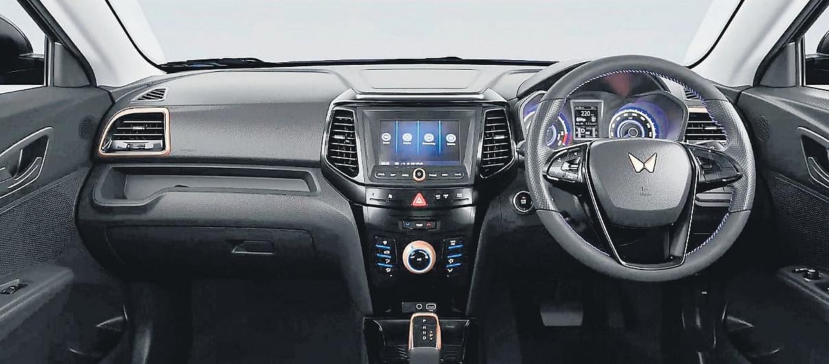 Machine with manners