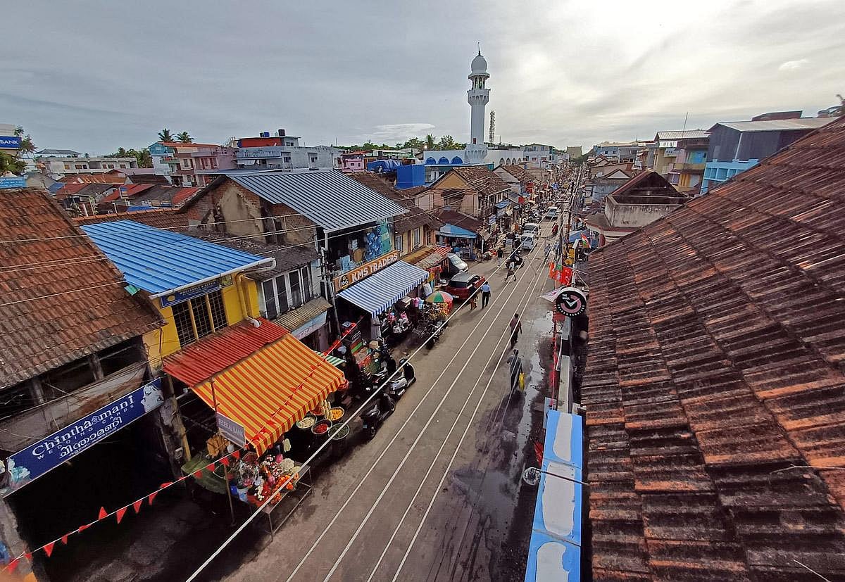 Chalai heritage street project comes to a standstill