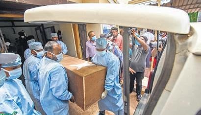 Odisha train crash: Traumatic ride for drivers ferrying bodies outside ...