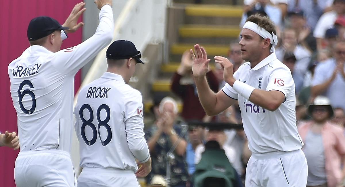 England on top as Broad, Stokes take key wickets on 2nd day of Ashes opener