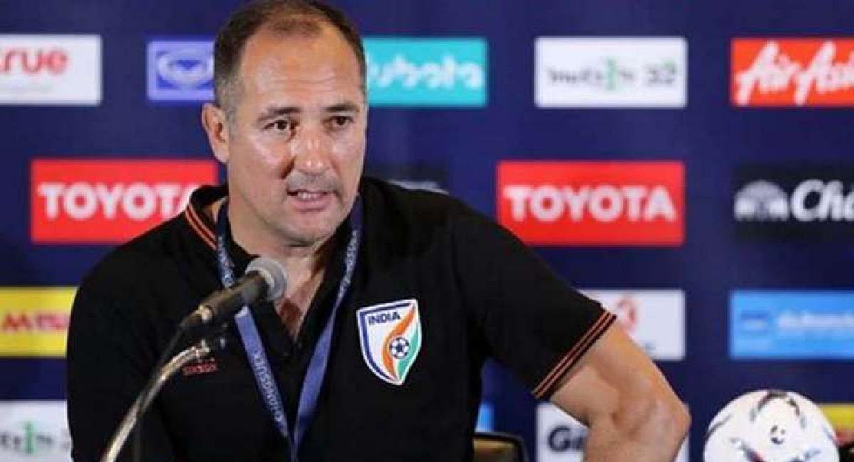Football coach Stimac condoles victims of Odisha train crash, refuses ...