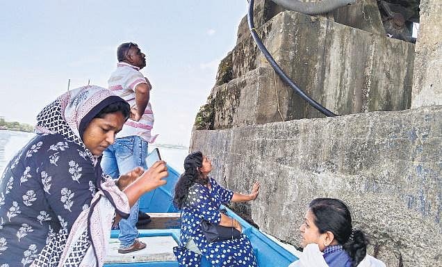 Kochi’s ‘London Bridge’ gets a falling down scare