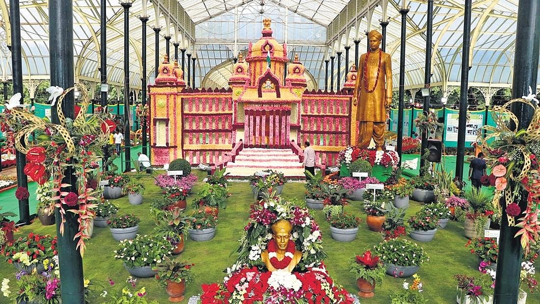 A Flower Tribute to Kengal Hanumanthaiah