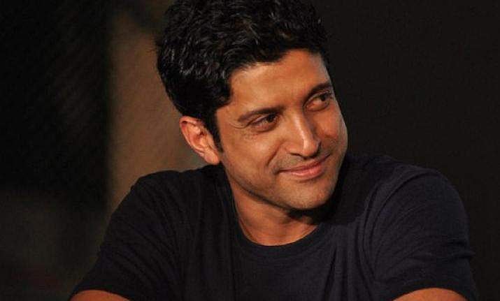 Farhan Akhtar announces Don 3