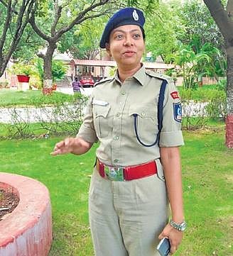 Martyred Colonel’s IPS daughter Sadhana allotted to Telangana cadre