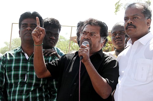 Veteran comedian Mayilsamy passes away