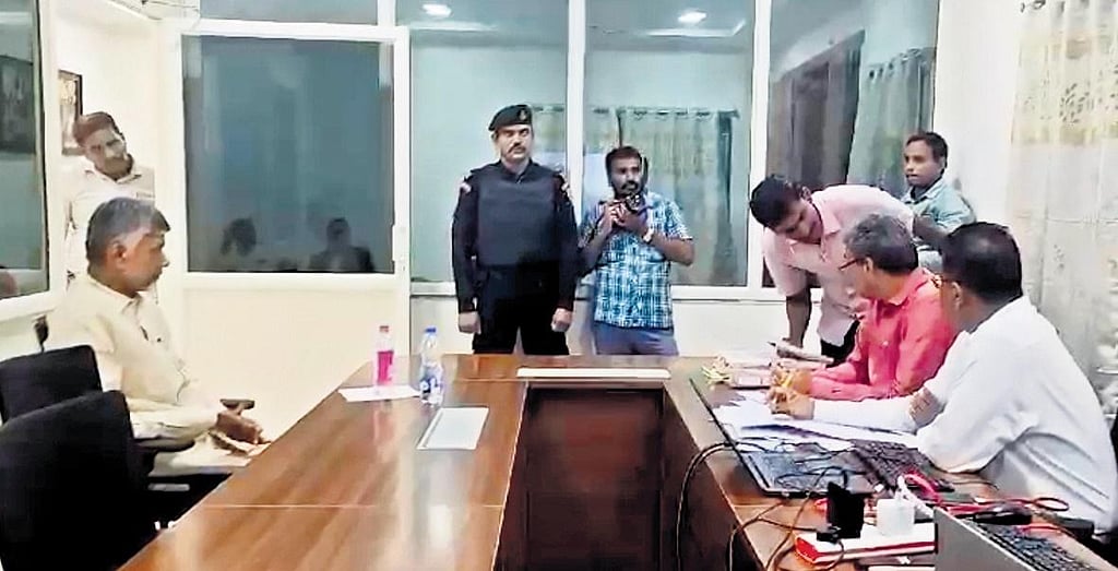 Ex-Andhra CM Chandrababu Naidu arrested in alleged corruption case