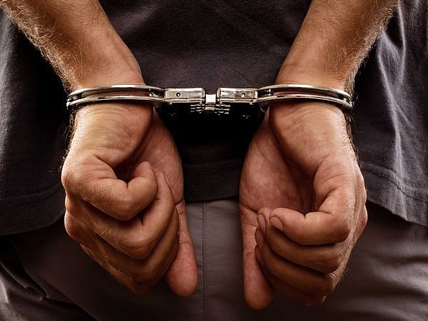 Man held for posing as cop, duping woman on marriage promise in Bhubaneswar