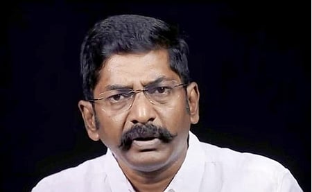 Bench slams Shankar, says won’t recuse from hearing