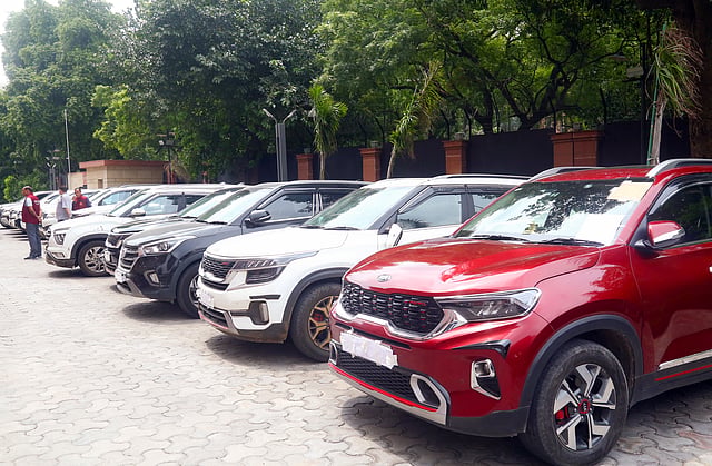 Car prices may fall by up to 10% if GST rate is revised to 18%