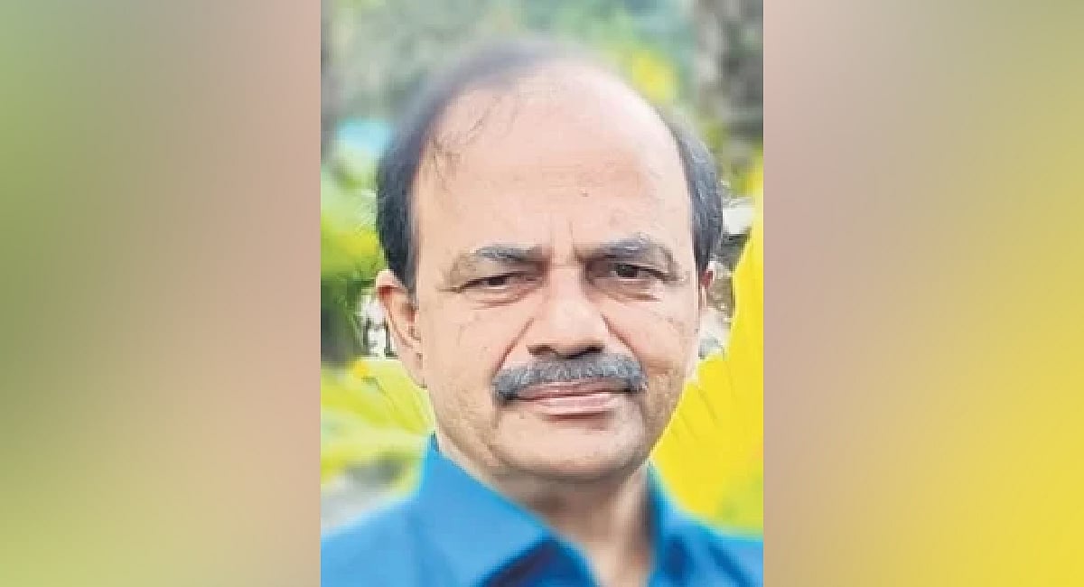 Former dist collector M Nandakumar passes away