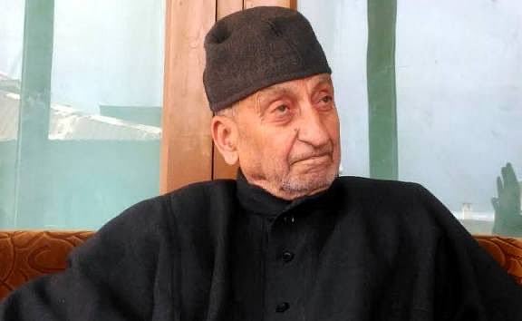Senior Hurriyat leader Prof Abdul Gani Bhat, a voice of moderation in ...