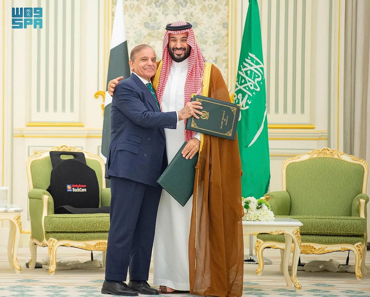 Saudi Arabia, Pakistan sign mutual defence pact treating attack on one ...